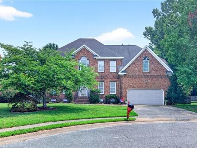 3 Blackberry Ln, Hampton, VA 23669