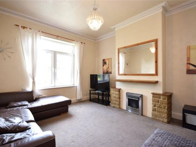 3, Blenheim House, 9 Crawshaw Road, Pudsey, LS28 7UB