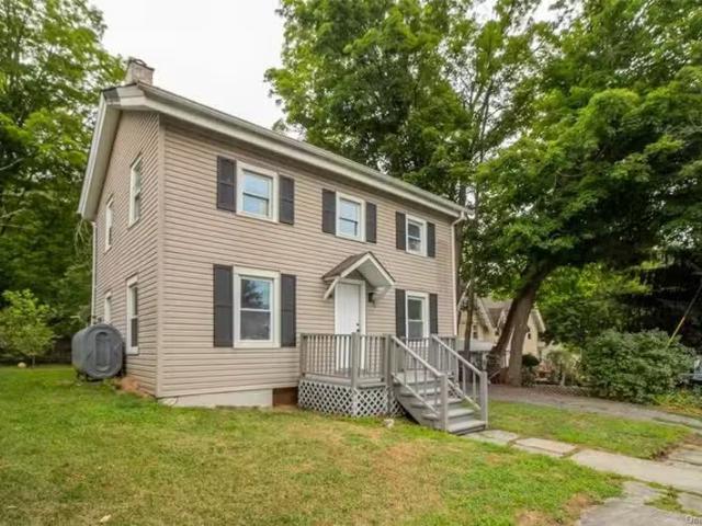 3 BLOOMER ST, ELLENVILLE, NY 12428 Single Family Residence For.