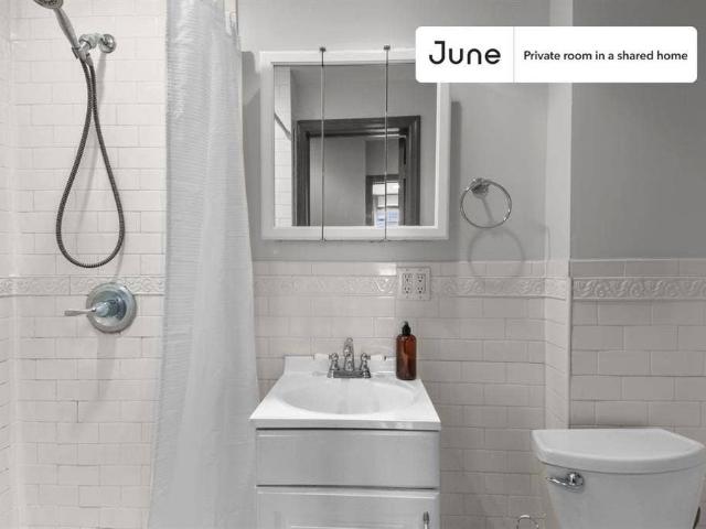 3 BR in New York City