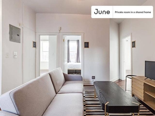 3 BR in New York City