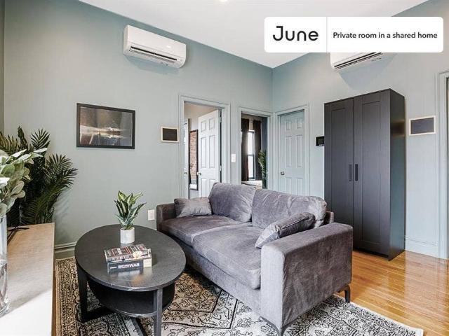 3 BR in New York City