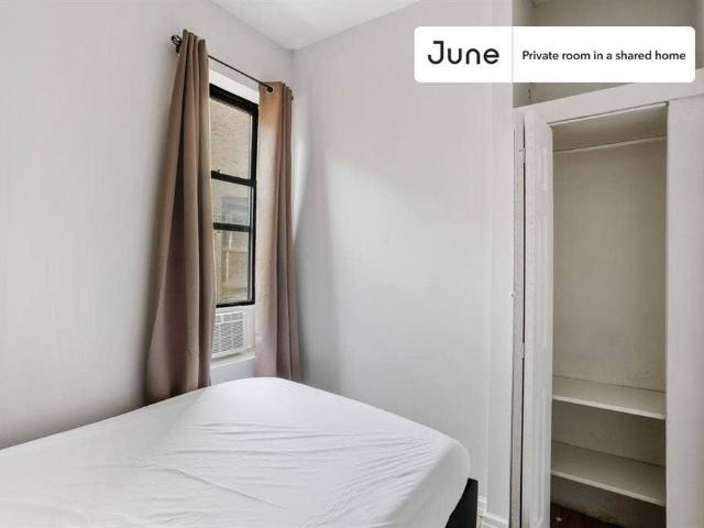 3 BR in New York City