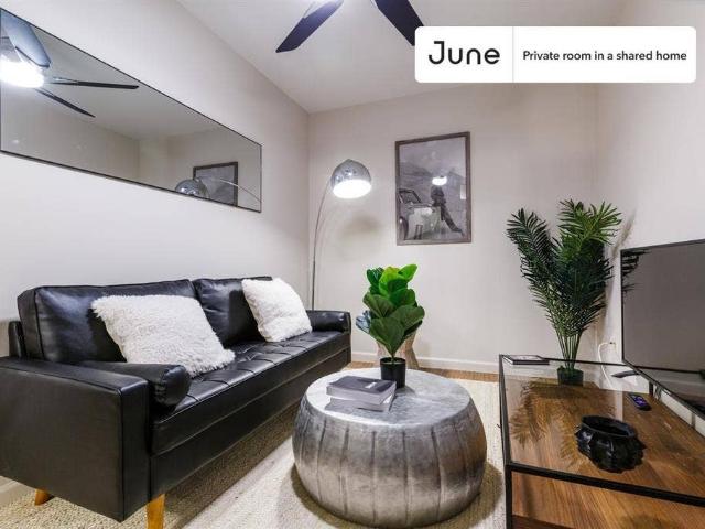3 BR in New York City