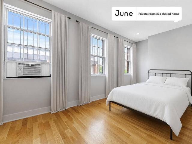 3 BR in New York City