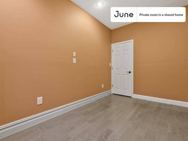 3 BR in New York City