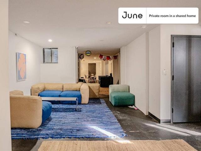 3 BR in New York City