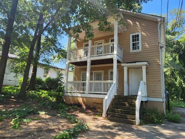 3 BR in Atlanta