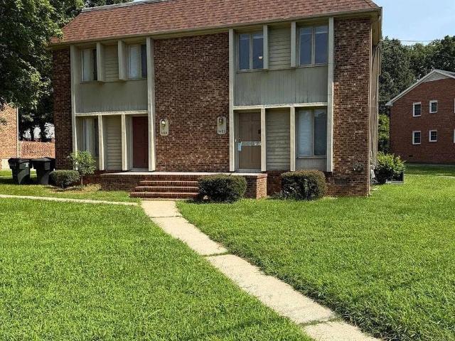 3 BR in Burlington
