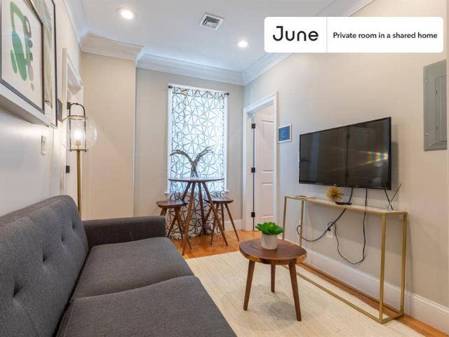 3 BR in Boston