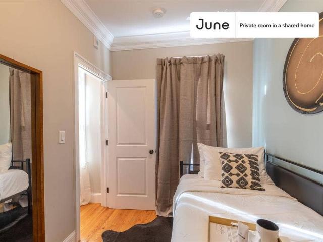 3 BR in Boston