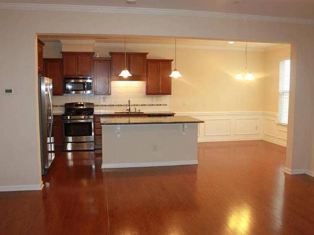 3 BR in Cary