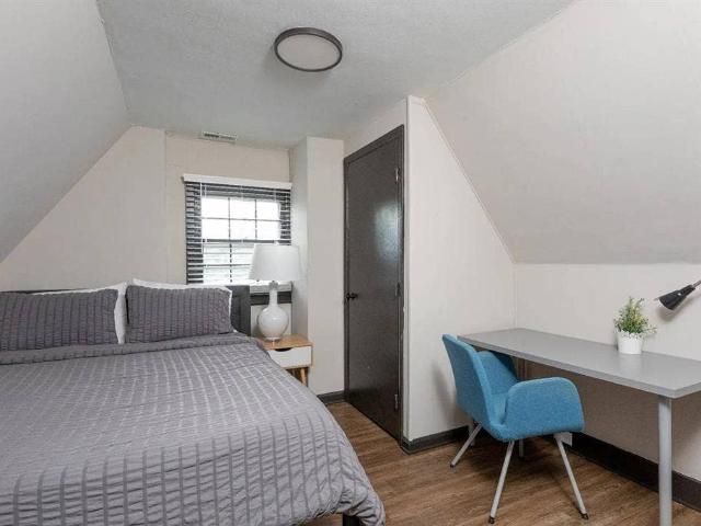 1 BR in Charlotte