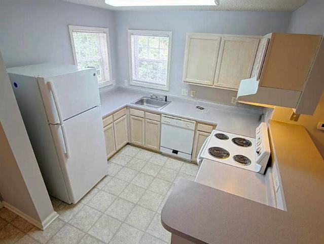 3 BR in Raleigh