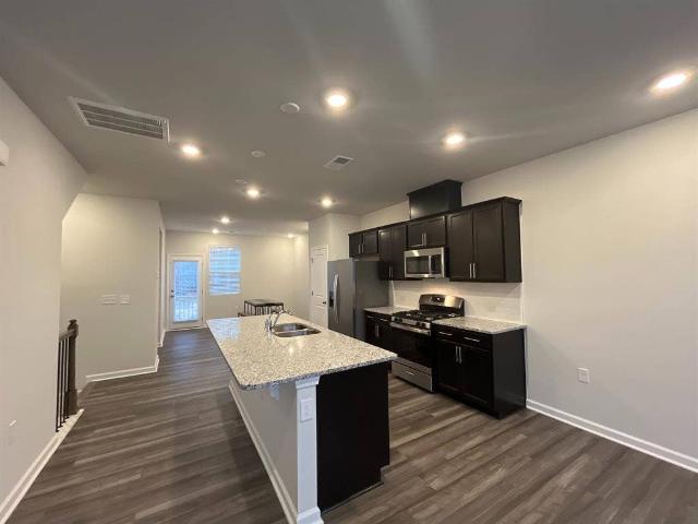 3 BR in Raleigh