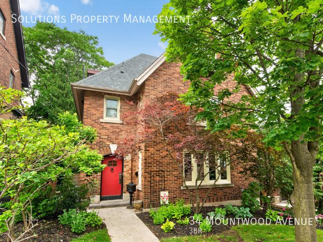 3 BR, 2.5 BA Apartment 34 Mountwood Avenue, Hamilton, L8N 2G9