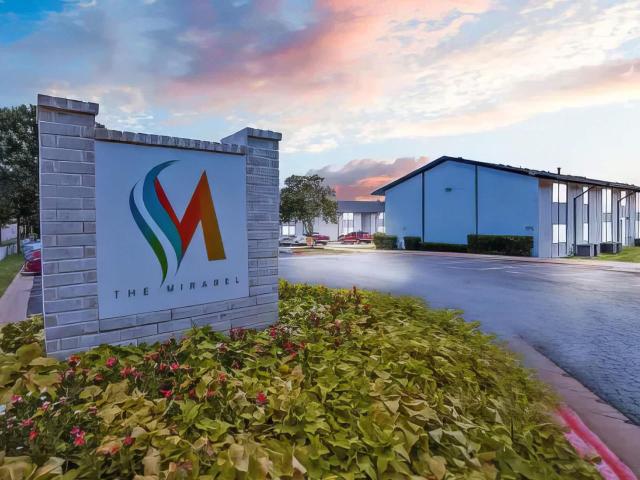 3 BR, 1.5 BA Apartment 1008 South Belt Line Road Unit 1024D, Grand Prairie, TX 75051