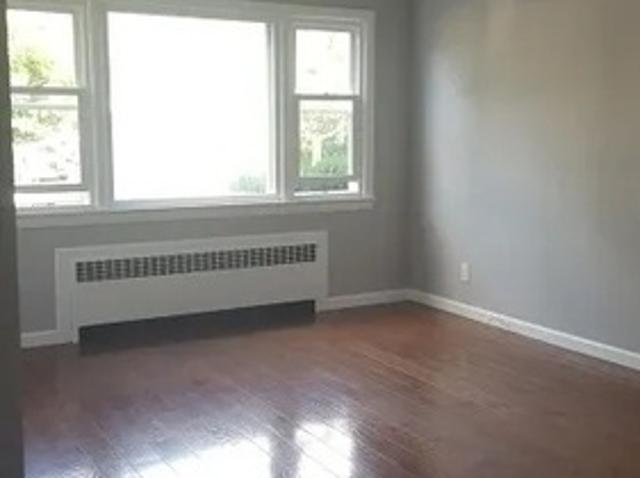 3 BR, 1.5 BA Apartment 117 Speer Avenue, Unit 1, Clifton, NJ 07013