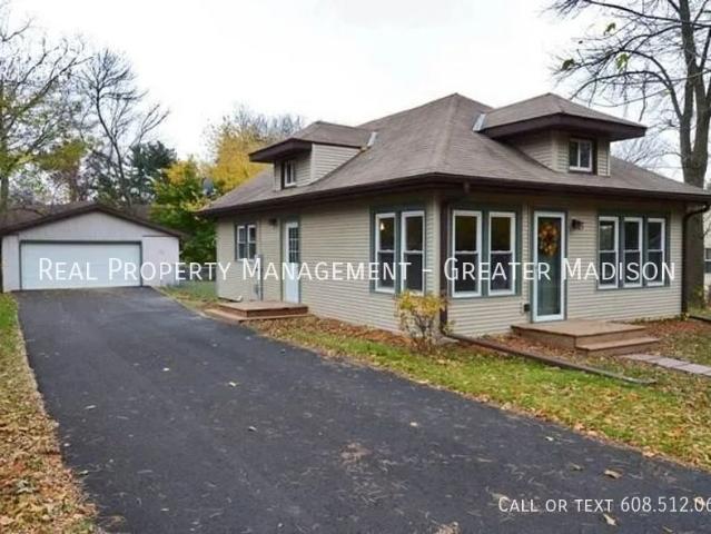 3 BR, 1.5 BA Apartment 119 Paoli St, Verona, WI 53593
