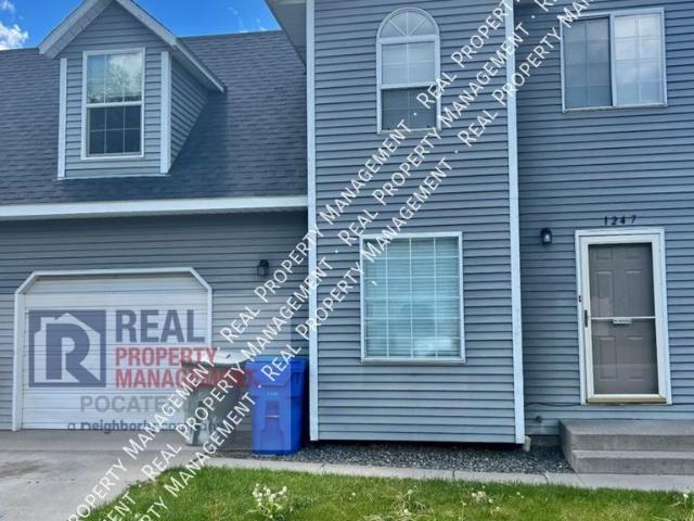 3 BR, 1.5 BA Apartment 1247 Holman Ave, Pocatello, ID 83201