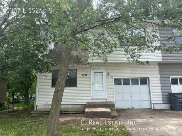 3 BR, 1.5 BA Apartment 1307 E 152nd St, Olathe, KS 66062