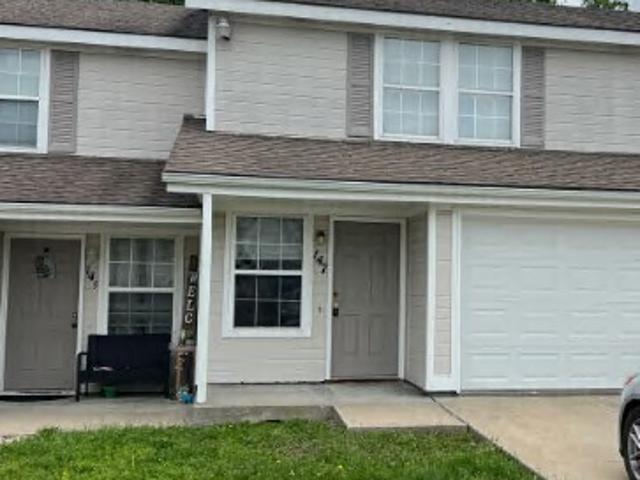3 BR, 1.5 BA Apartment 147 N Crest, Raymore, MO 64083