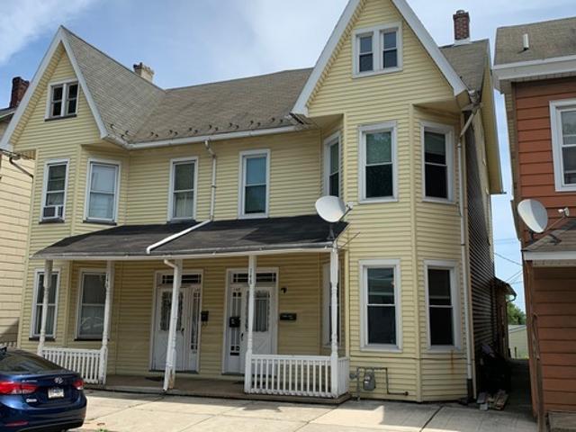 3 BR, 1.5 BA Apartment 148 South 17th Street, Unit 2, Easton, PA 18042