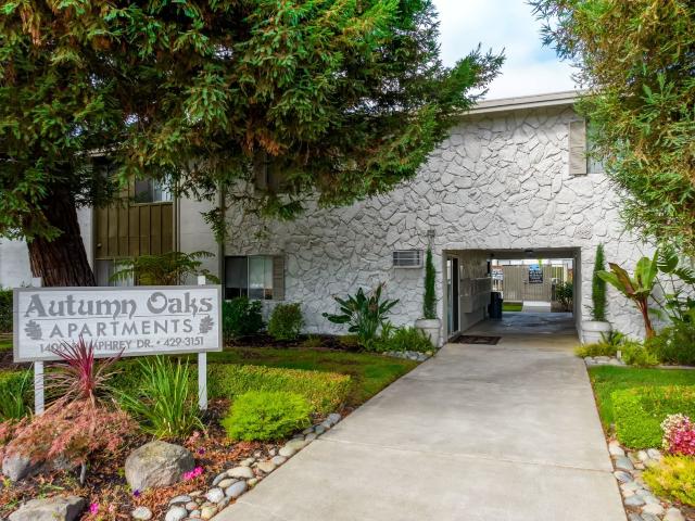 3 BR, 1.5 BA Apartment 1400 Humphrey Drive Unit 68, Suisun City, CA 94585
