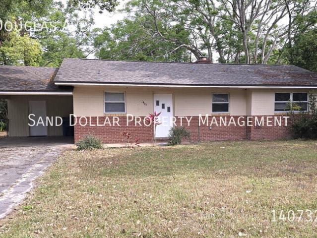 3 BR, 1.5 BA Apartment 1415 Douglas Ave, Deland, FL 32720