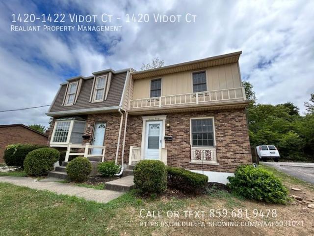 3 BR, 1.5 BA Apartment 1420 1422 Vidot Ct, Covington, KY 41011