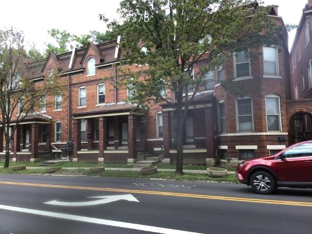 3 BR, 1.5 BA Apartment 1437B Neil Avenue, Columbus, OH 43201