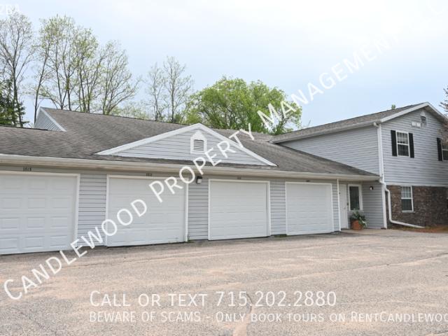 3 BR, 1.5 BA Apartment 1513 River View Ave, Stevens Point, WI 54481
