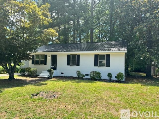 3 BR, 1.5 BA Apartment 1604 Barnes St, Rocky Mount, NC 27801