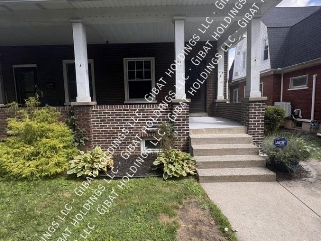 3 BR, 1.5 BA Apartment 1718 Elm Street, Bethlehem, PA 18017
