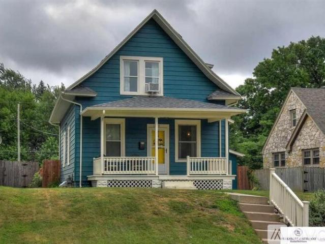 3 BR, 1.5 BA Apartment 1829 N 49th St, Omaha, NE 68104