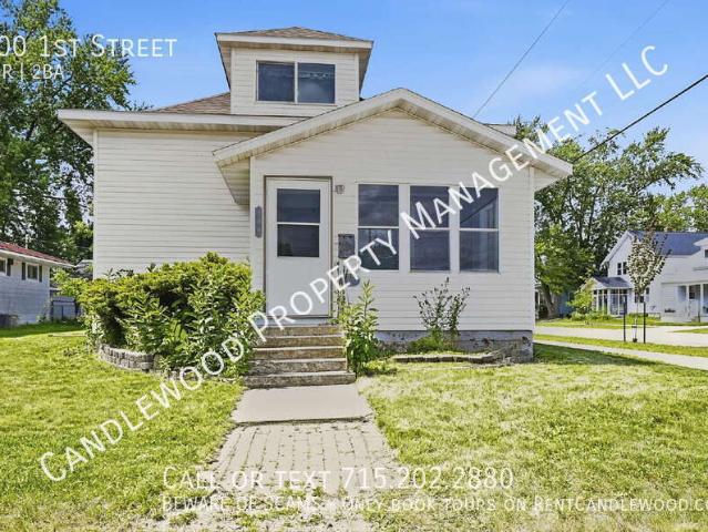3 BR, 1.5 BA Apartment 200 1st Street, Stevens Point, WI 54481