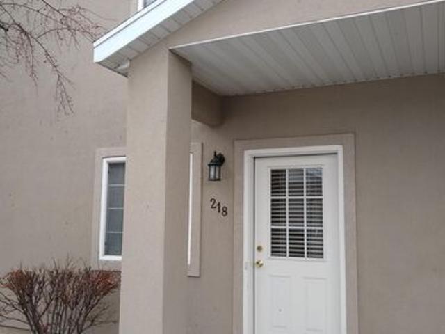 3 BR, 1.5 BA Apartment 218 Stirling Place, Unit Yorkshire Village, Logan, UT 84341