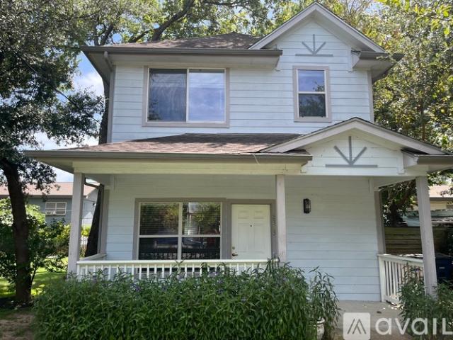 3 BR, 1.5 BA Apartment 2303 Santa Rita Street, Austin, TX 78702