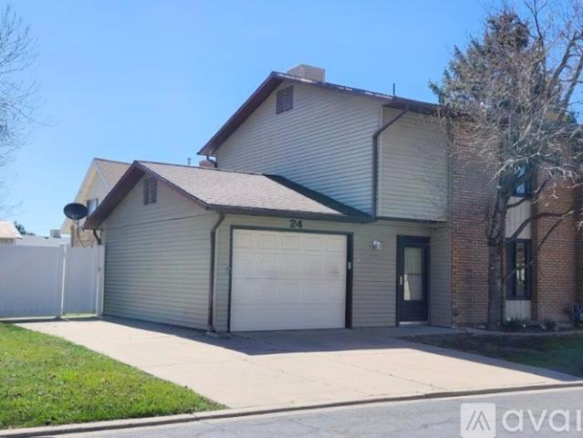 3 BR, 1.5 BA Apartment 24 East 735 South, Unit 24, Centerville, UT 84014