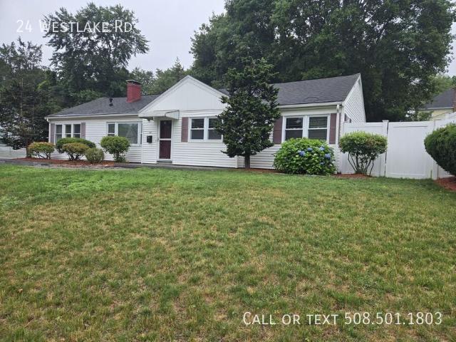 3 BR, 1.5 BA Apartment 24 Westlake Rd, Natick, MA 01760