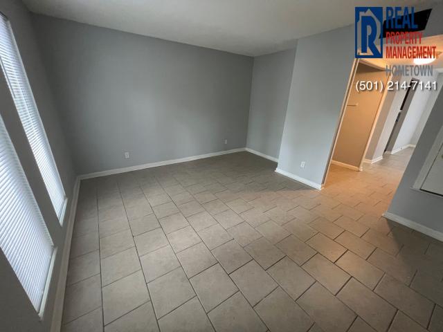 3 BR, 1.5 BA Apartment 2714 John Ashley Dr, North Little Rock, AR 72114
