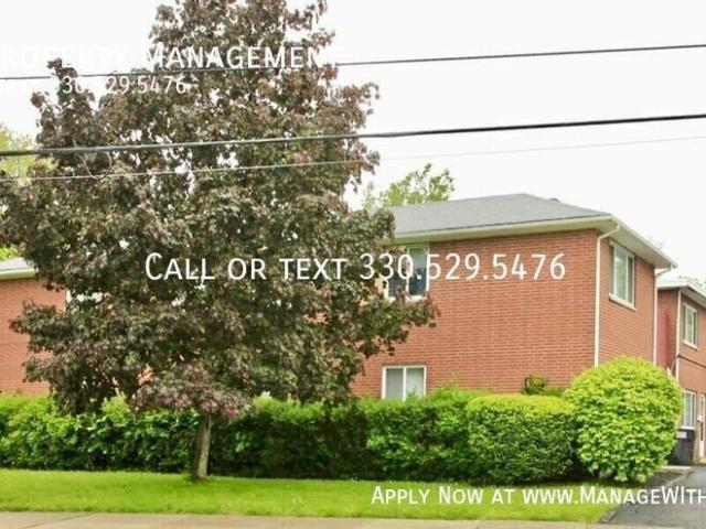 3 BR, 1.5 BA Apartment 2868 Noble Rd Unit, Cleveland Heights, OH 44121