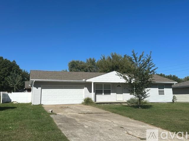 3 BR, 1.5 BA Apartment 307 E 24th St, Pittsburg, KS 66762