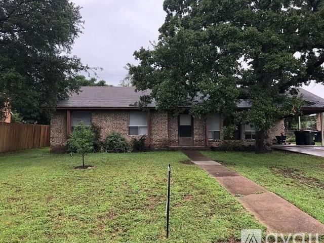 3 BR, 1.5 BA Apartment 3013 Normand Dr, College Station, TX 77845
