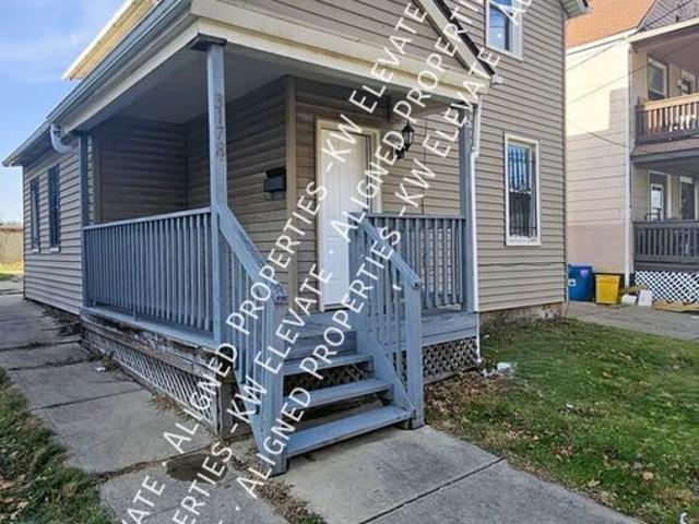 3 BR, 1.5 BA Apartment 3178 W 41st St, Cleveland, OH 44109