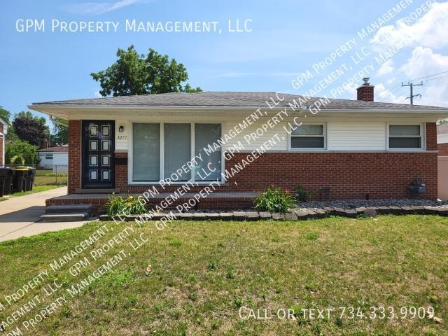 3 BR, 1.5 BA Apartment 3277 Terry St, Trenton, MI 48183