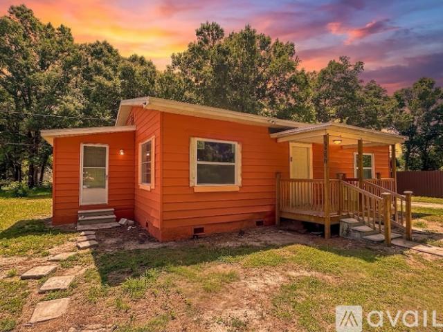 3 BR, 1.5 BA Apartment 3280 Denmark Street, Bartow, FL 33830