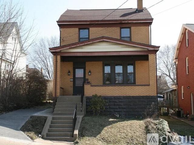 3 BR, 1.5 BA Apartment 3237 Bookman Ave, Pittsburgh, PA 15227