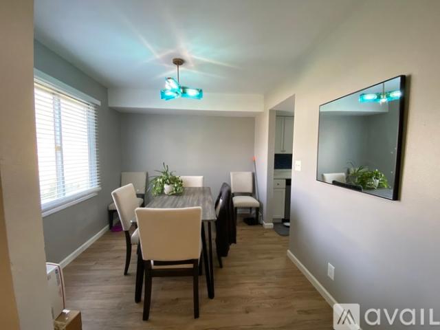 3 BR, 1.5 BA Apartment 3361 Kimball Road, Unit 6, Rockford, IL 61114