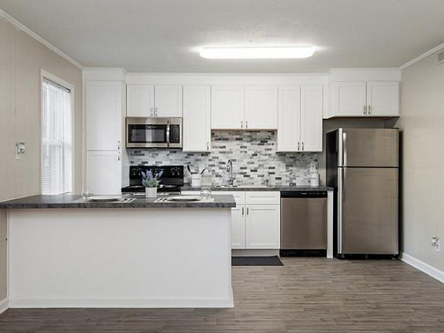 3 BR, 1.5 BA Apartment 3646 Cedar Springs Road Unit A, Winston Salem, NC 27107